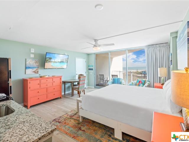 800 Sandcastle Drive 328