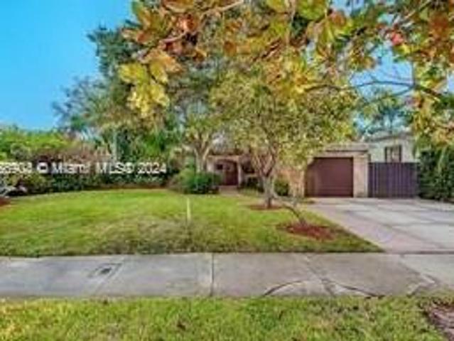 800 SE 11th Ct, Fort Lauderdale, FL 33316