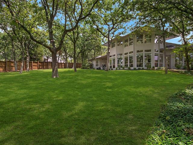 800 Shady Bend Court