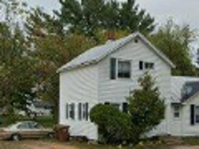800 Shaurette Street 1 Bedroom, 1 Bathroom