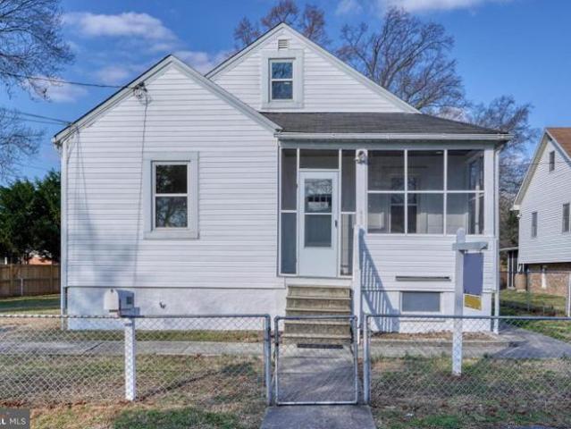 800 Silver Ave, Essex, MD 21221