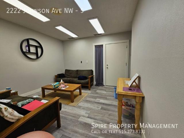 800 Sq Ft. Commercial office space NW Cedar Rapids