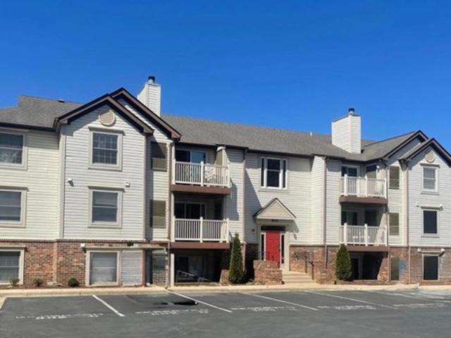 800 Stratford Way Apt E, Frederick, MD 21701