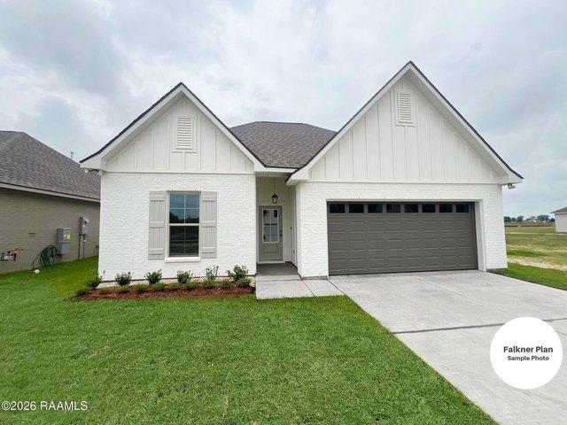 800 Summer St, Broussard, LA 70518