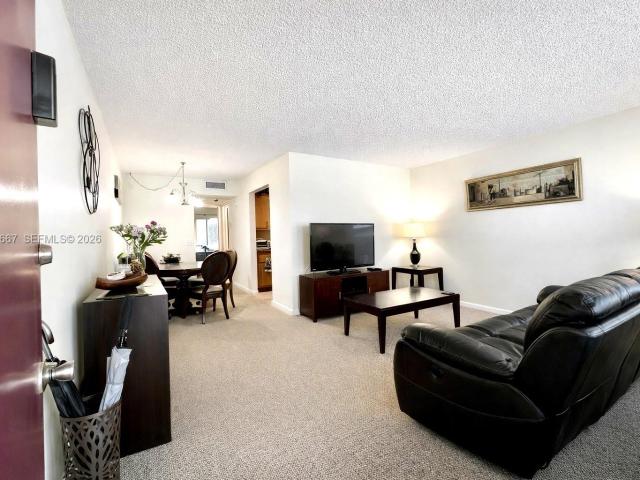 800 SW 131st Ave, Unit 308F, Pembroke Pines, FL 33027 | MLS #A11982