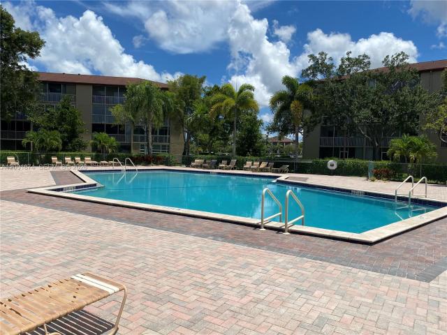 800 SW 131st Ave, Unit 311F, Pembroke Pines, FL 33027 | MLS #A12001