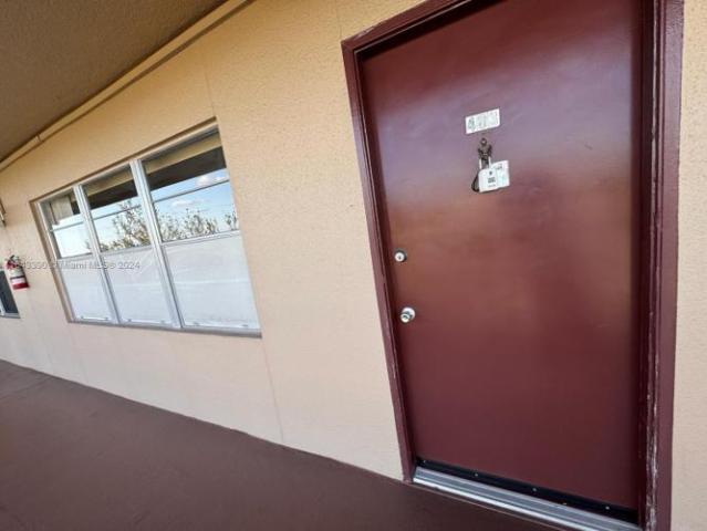 800 SW 131st Ave #403F, Pembroke Pines, FL 33027