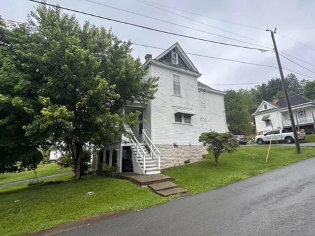 800 Potomac Ave, Fairmont, WV 26554