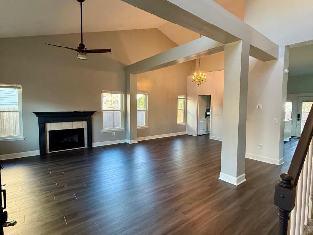 800 Palomino Lane
