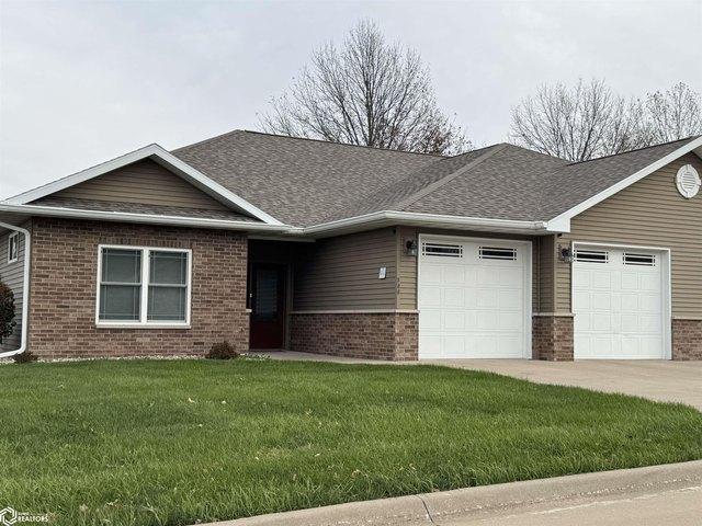 800 Park Pl, West Burlington, IA 52655