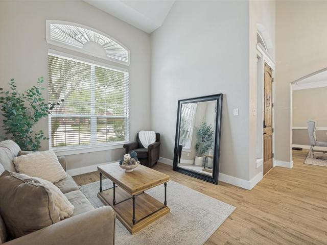 800 Robison Creek Drive