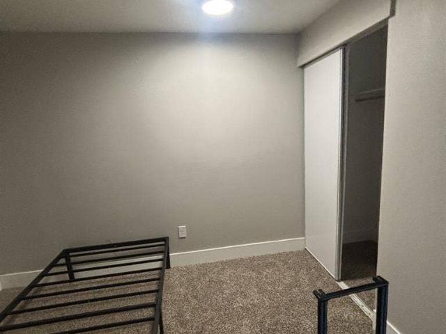 $800 room and private bathroom