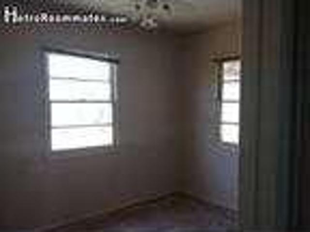 $800 room for rent in Arleta San Fernando Valley Los Angeles