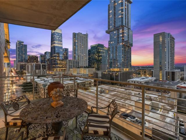 800 W 5th St, Unit 1001, Austin, TX 78703 | MLS #6402 | Compass