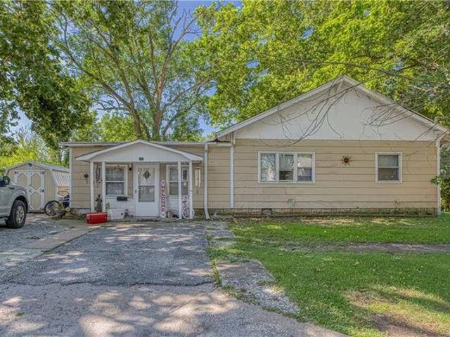 800 W 3rd St, Pittsburg, KS 66762