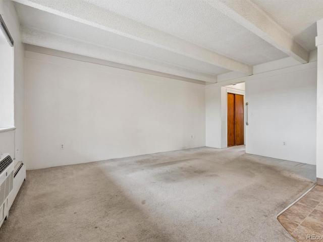 800 W Belleview Avenue # 306