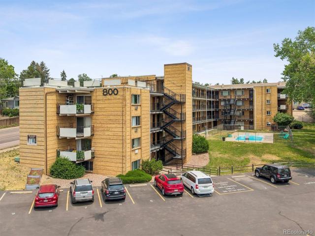 800 W Belleview Avenue # 408