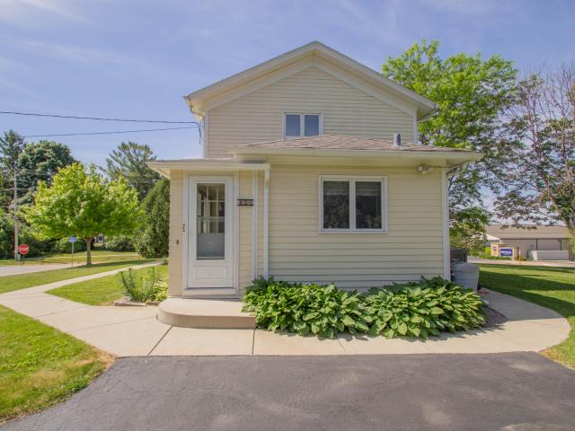 800 W Main St