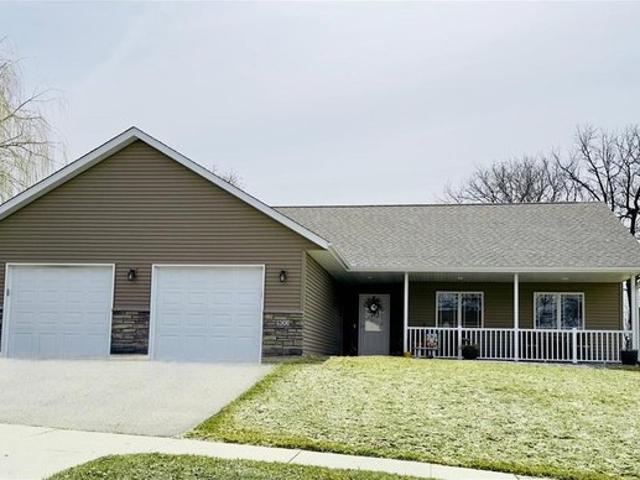 800 Wollak Way, Sauk Rapids, MN 56379