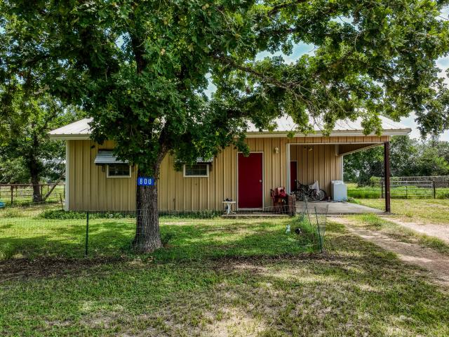 800 Waldeck Rd, Ledbetter, TX 78946 | MLS #26001