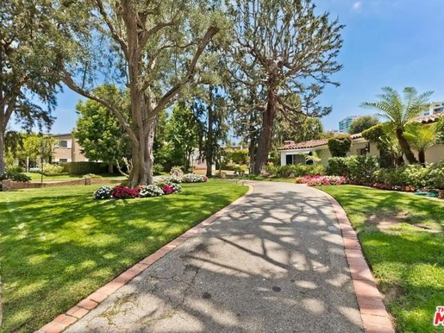800 Warner Ave, Los Angeles, CA 90024