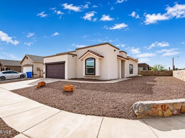 800 Whitebrush Dr, Socorro, TX 79927