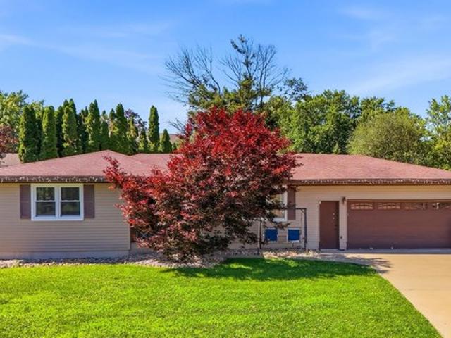 800 Terrace Dr, Burlington, IA 52601