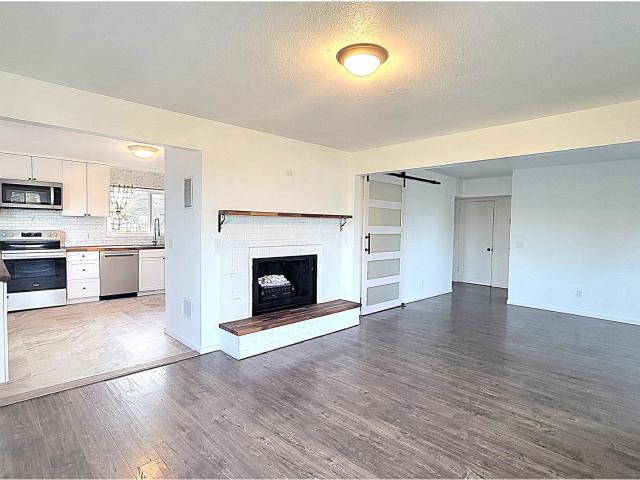 800 territorial st