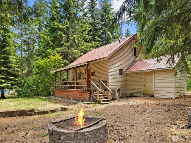 800 Timber Mountain Loop