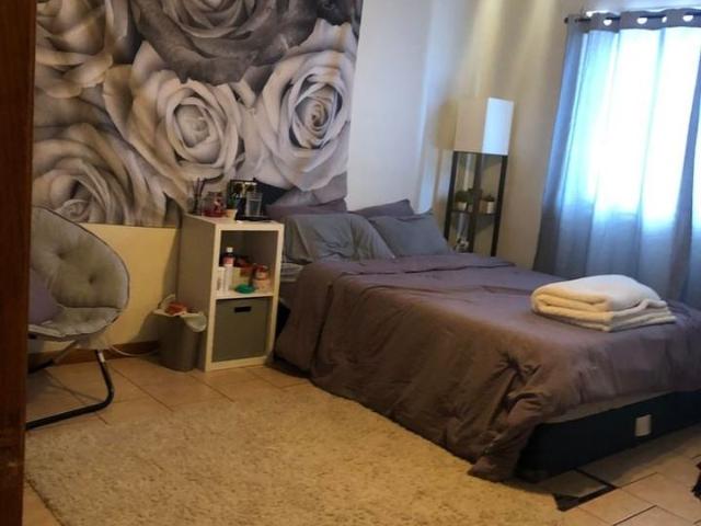800 UNIV 2 Bedroom Apartment for Rent at 800 University Ave Se, Minneapolis, MN 55414 Marcy Holmes
