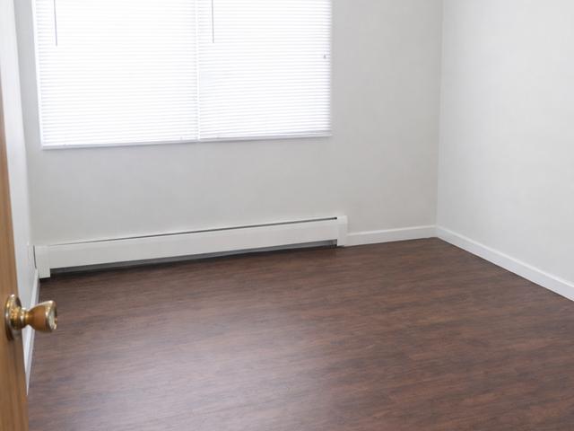 800 UNIV 2 Bedroom Apartment for Rent at 800 University Ave Se, Minneapolis, MN 55414 Marcy Holmes