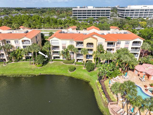 800 Uno Lago Dr, Unit 105, Juno Beach, FL 33408 | MLS #R11140 | Compass