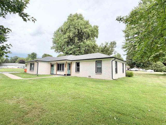 800 Upland Drive