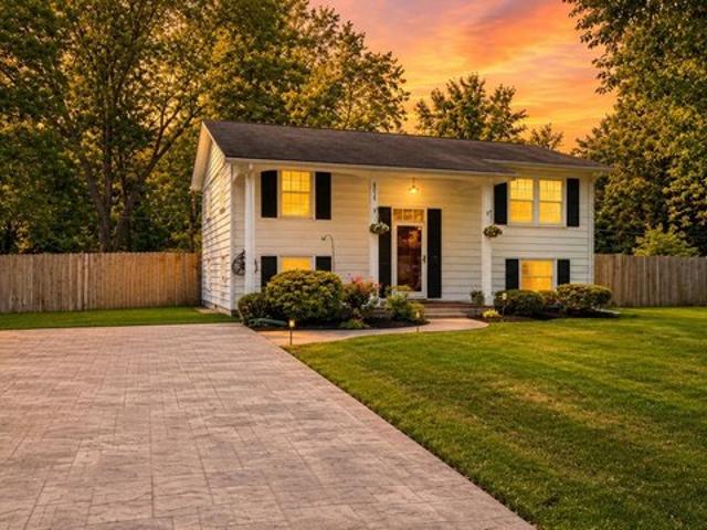 8014 Kidd St, Alexandria, VA 22309
