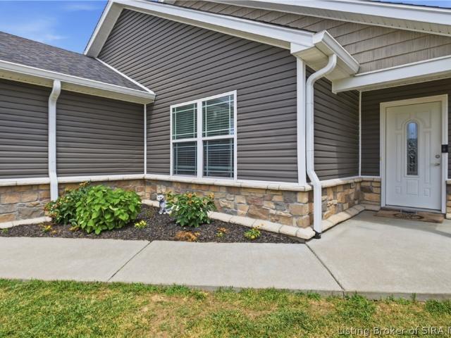 8014 Lucas Lane