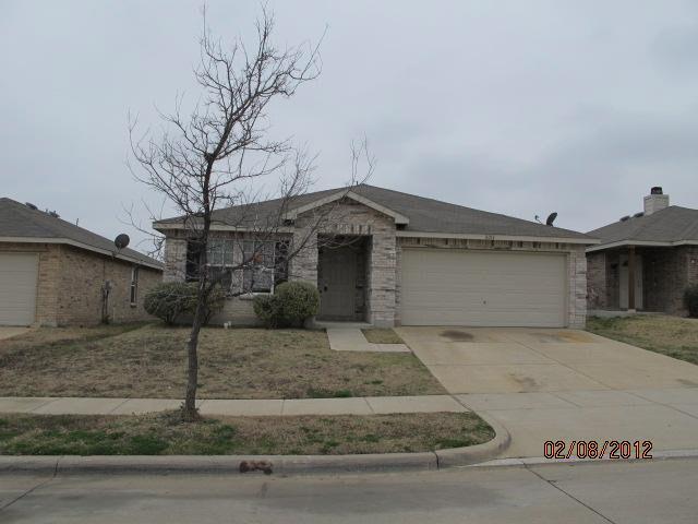 8014 Stowe Springs Ln, Arlington, TX 76002