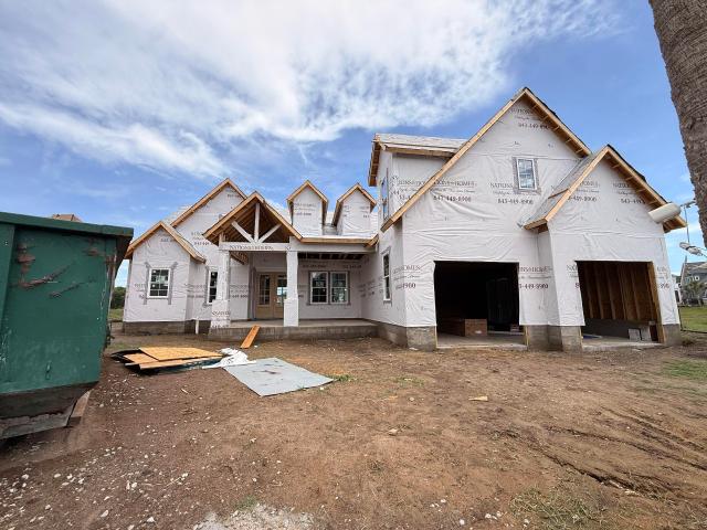 8015 East Bay Ct