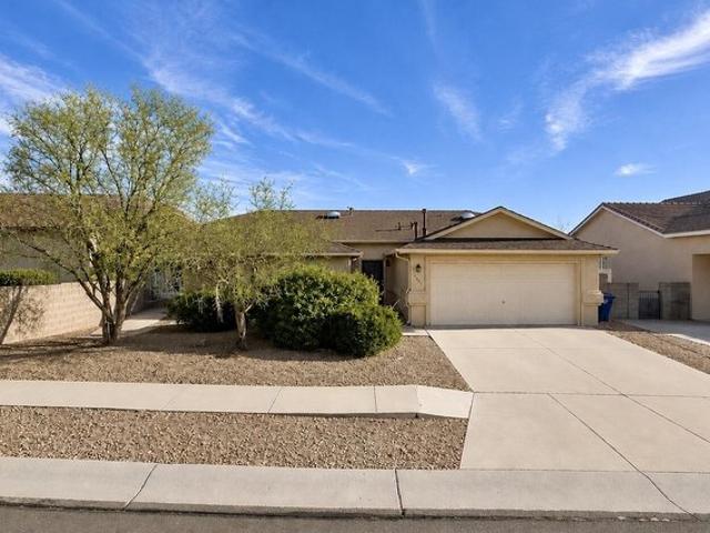 8015 Escarpment Ave NW, Albuquerque, NM 87120