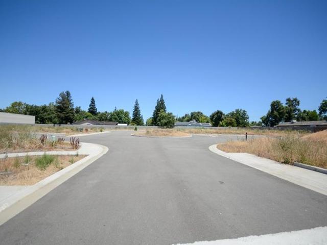 8015 Fair Oaks Blvd, Carmichael, CA 95608