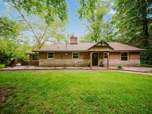8015 Riverside Dr, Dublin, OH 43016