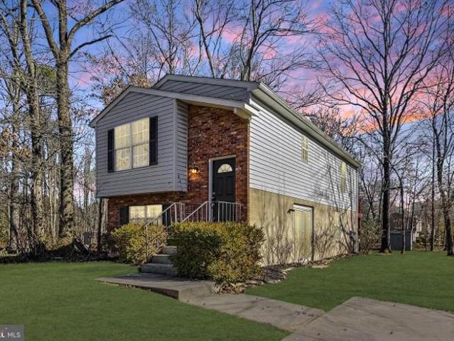 8015 Solley Rd, Glen Burnie, MD 21060