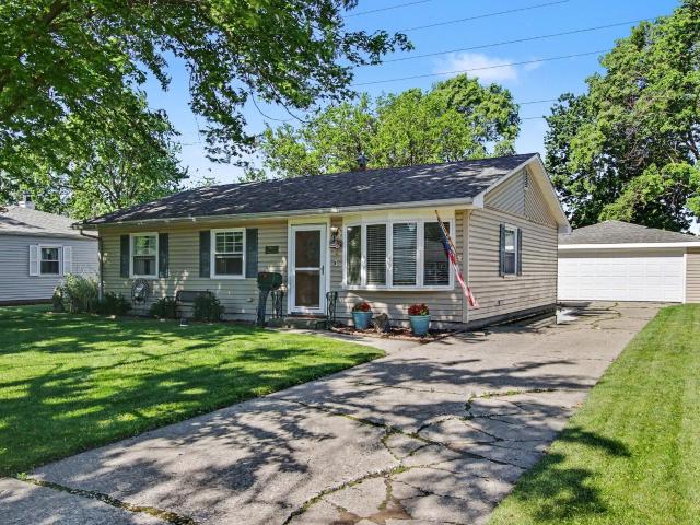 8016 Gordon Place