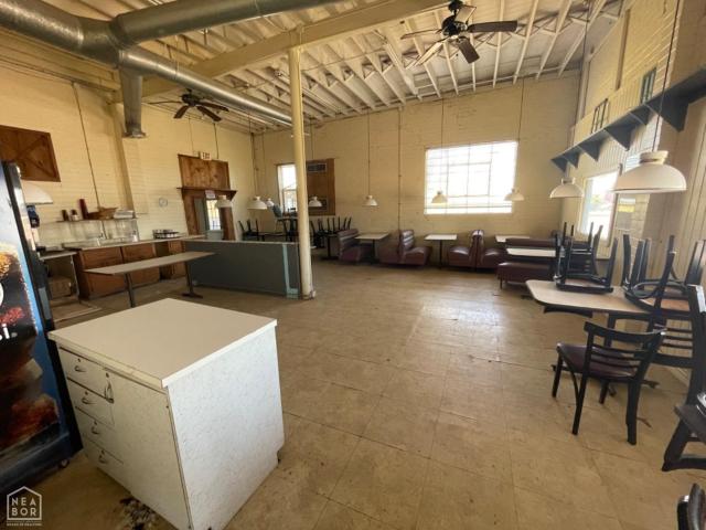 8016 Highway 49 N