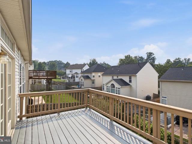 8016 Towering Oak Way