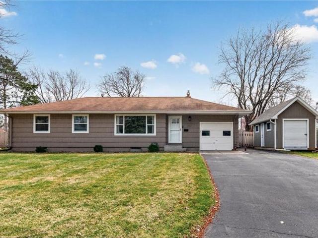 8017 66th Ave N, Brooklyn Park, MN 55428