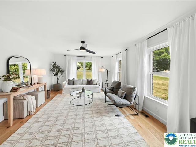 8018 Orchard View Lane