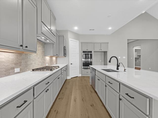 8018 Sunny Ridge Drive