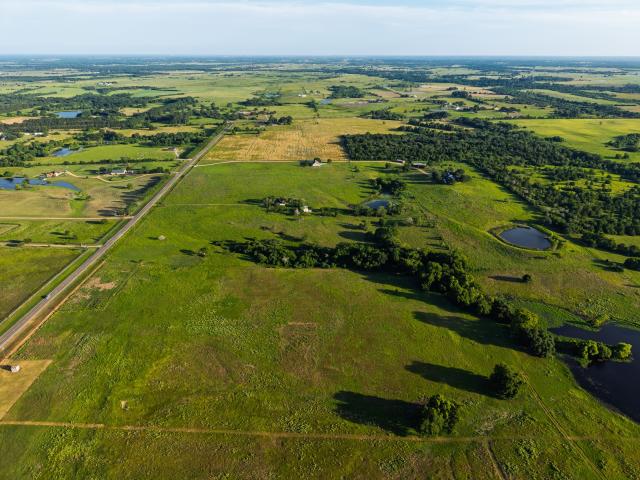 8019 N FM 1371