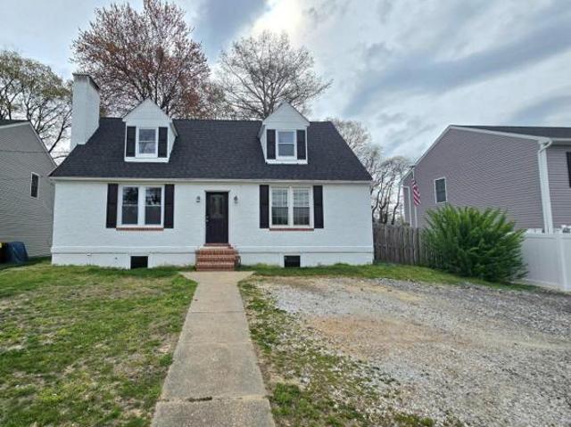 8019 Outing Ave, Pasadena, MD 21122
