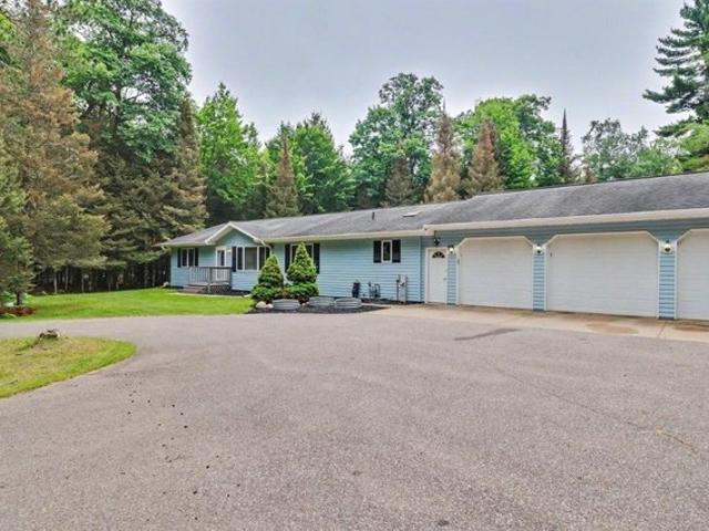 8019 Birchwood Dr, Saint Germain, WI 54558